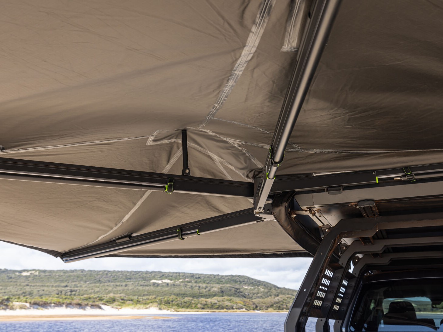 Deltawing 270° Awning (Left) | Ironman 4X4